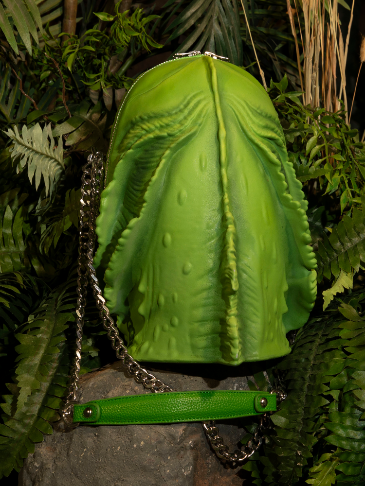 Universal Monsters: CREATURE FROM THE BLACK LAGOON™ Swamp Monster Bag ...