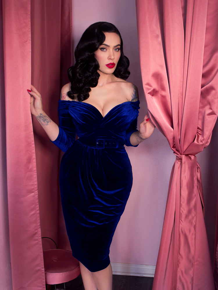 Starlet Wiggle Dress in Blue Velvet | Retro Era Dresses – Vixen by ...